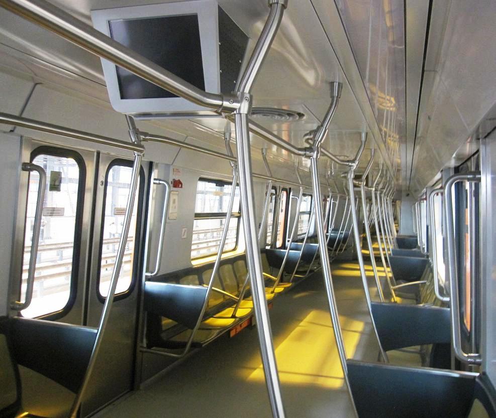Llega el primer vagón de la Línea 12 del Metro