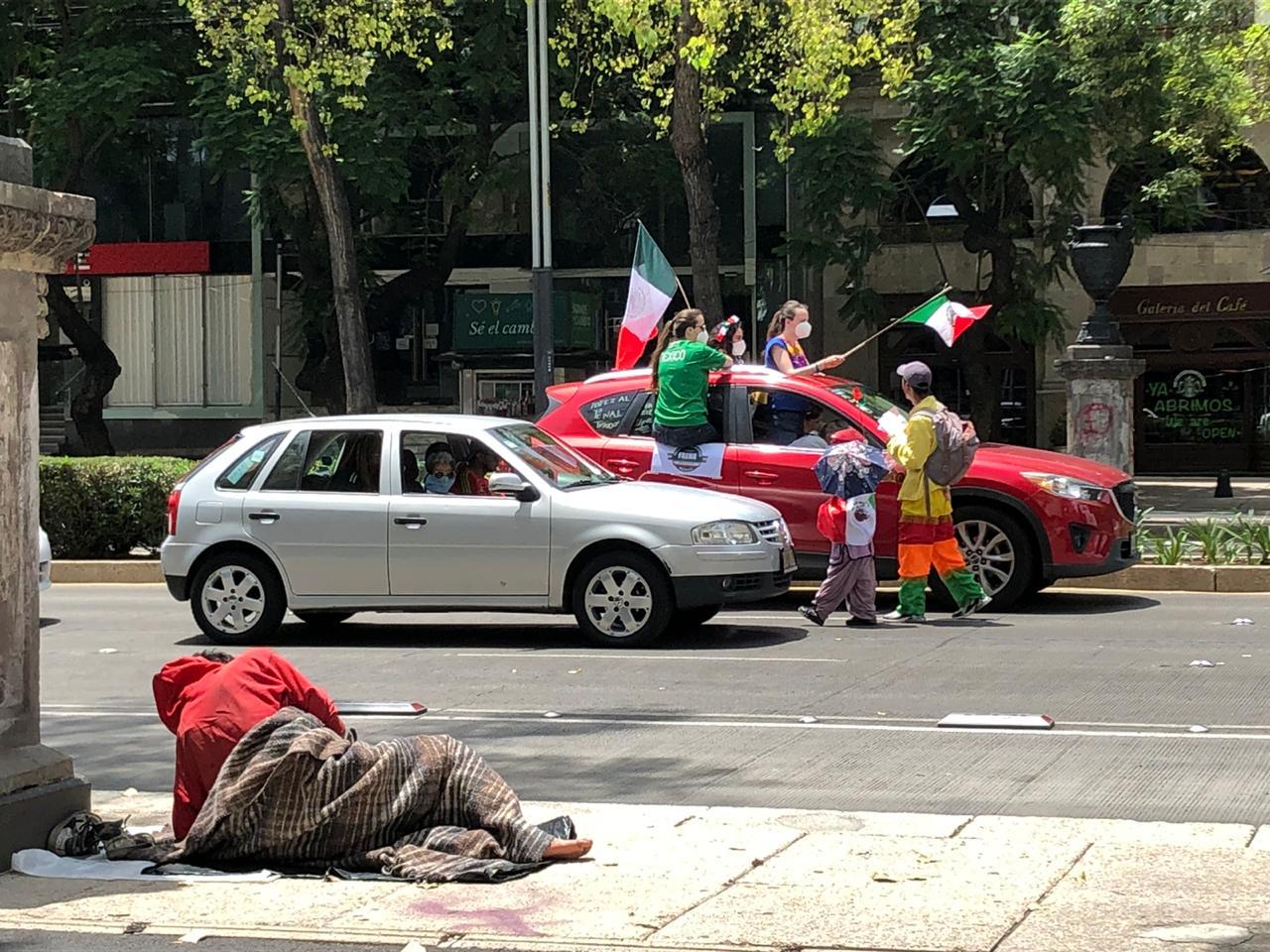 FRENAA realiza nueva caravana contra López Obrador en CDMX