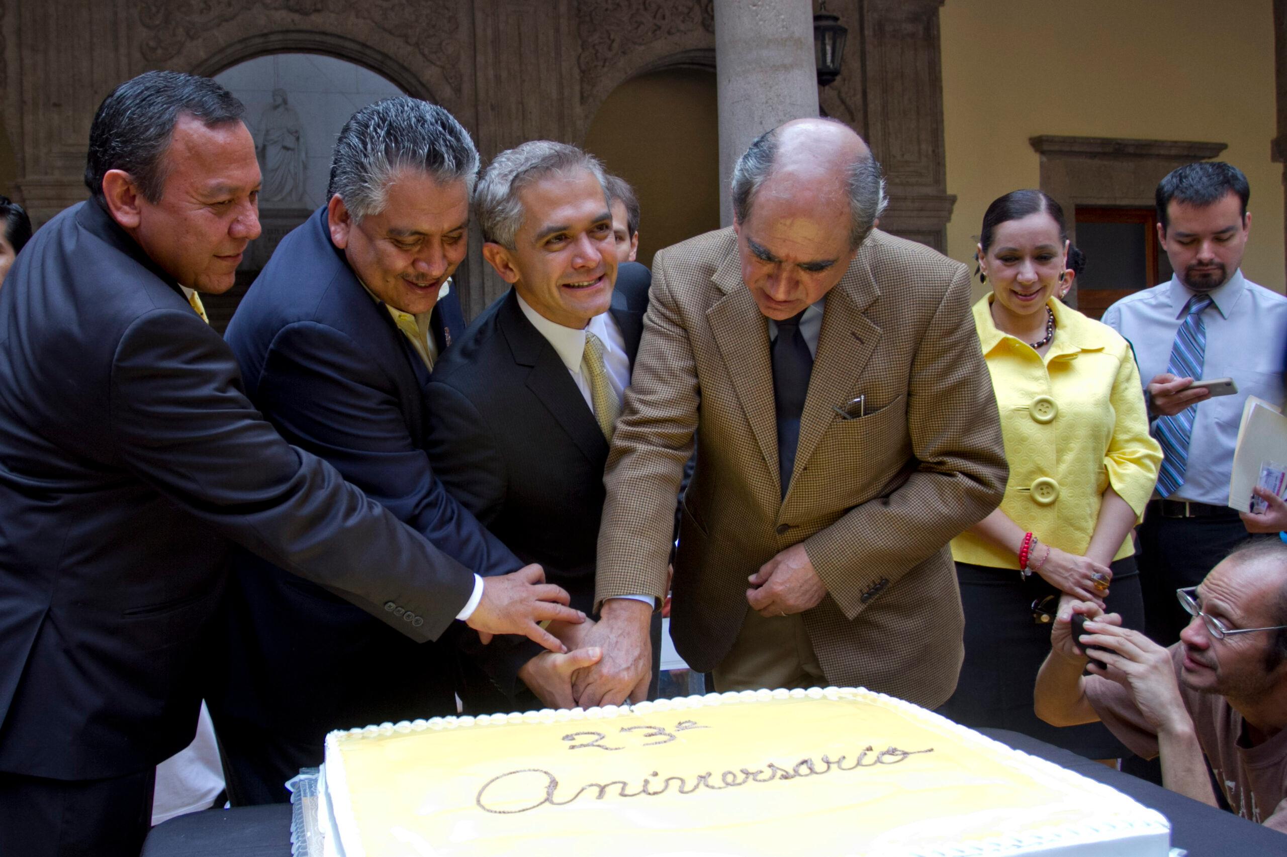 Celebra el PRD 23 años de su fundación