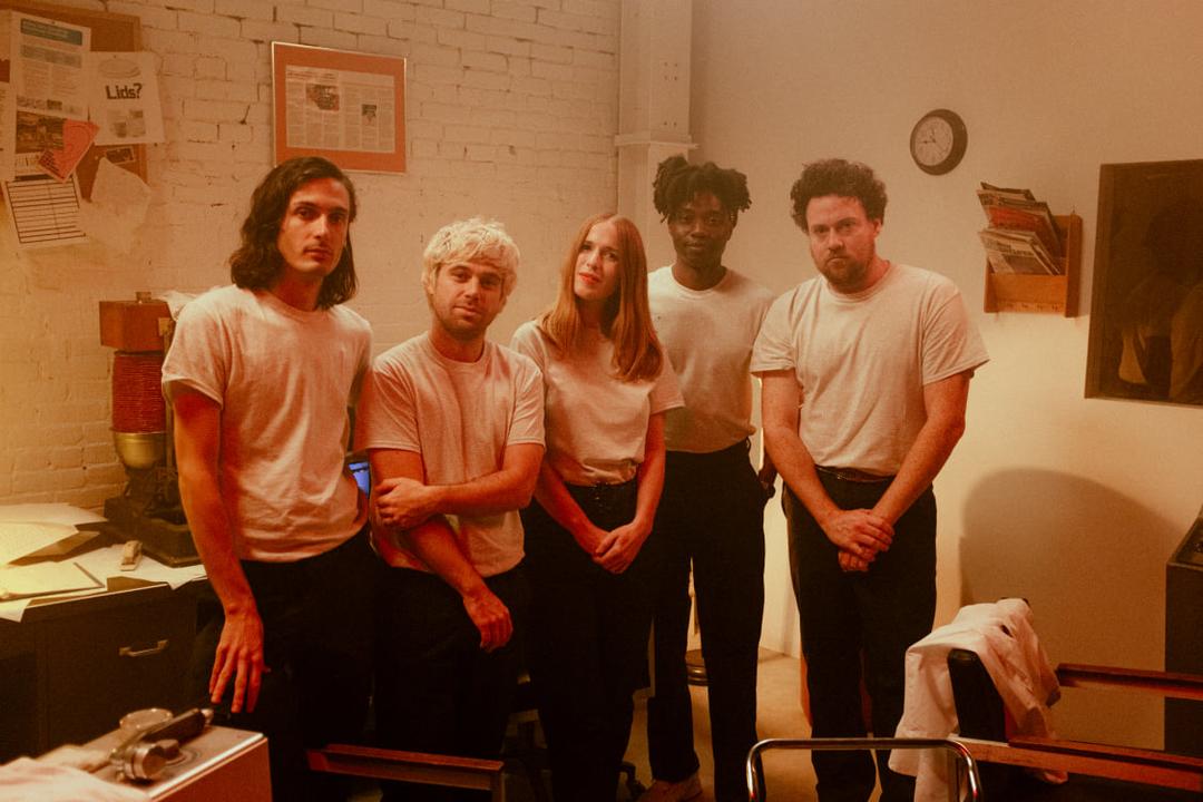 *Metronomy* y la magia de reinventar su música en cada álbum