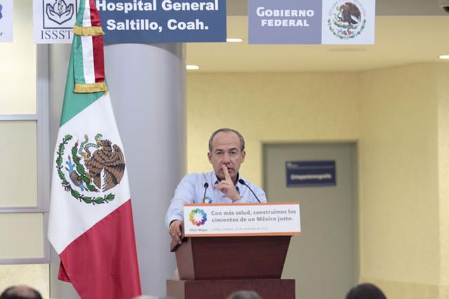 Inaugura Calderón Hospital del ISSSTE en Saltillo
