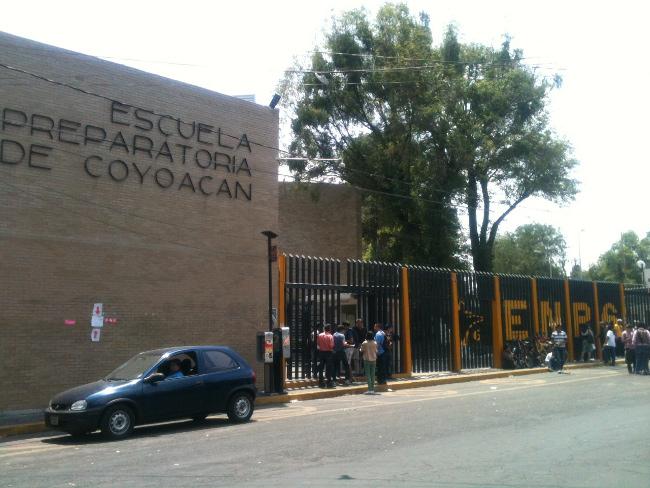 Retoman actividades en Prepa 6, tras toma de plantel