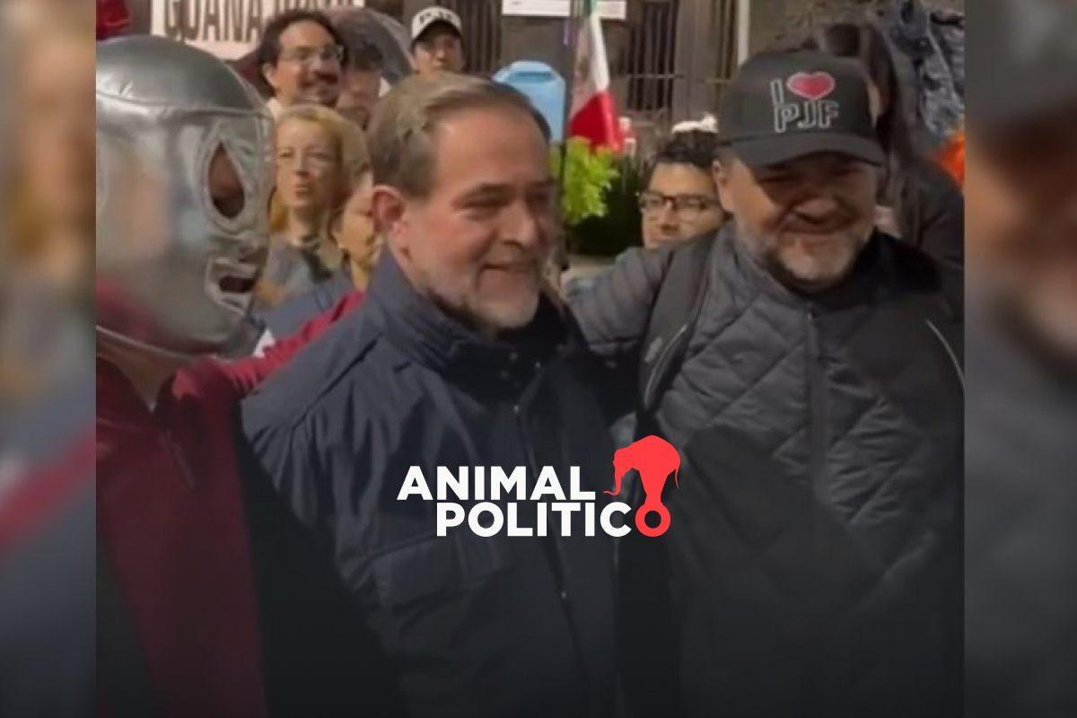 Ministro Jorge Pardo Rebolledo visita plantón de trabajadores contra la ...